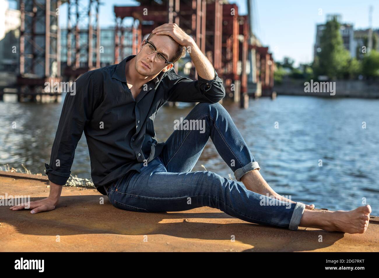 Portrait barefoot model hi-res stock photography and images - Alamy