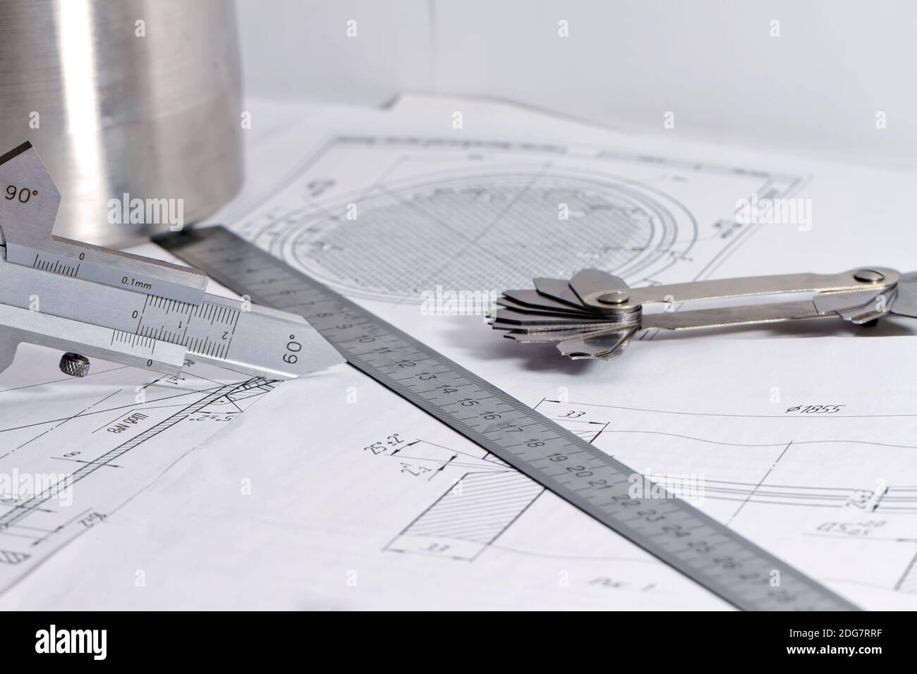 Templates for visual measurement control are on the drawing pipe ...
