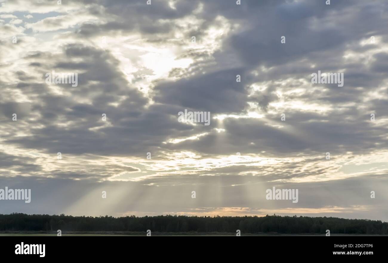 Cloudy morning with sunrise hi-res stock photography and images - Alamy