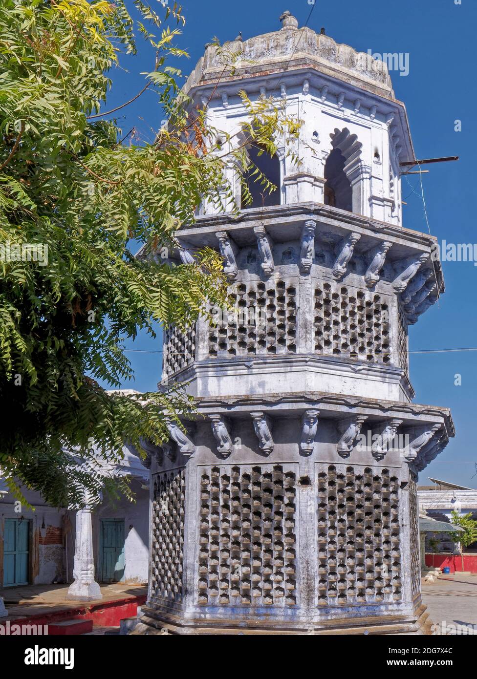 Chabutra hi-res stock photography and images - Alamy