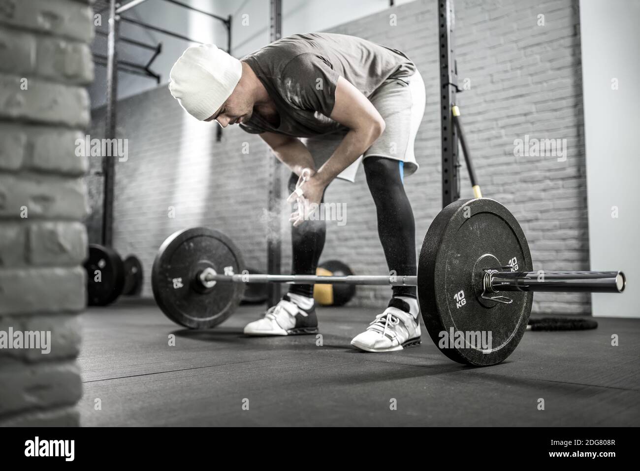 Crossfit workout hi-res stock photography and images - Alamy