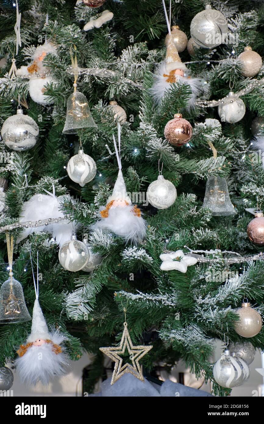 Hanging christmas star ornaments hi-res stock photography and images ...