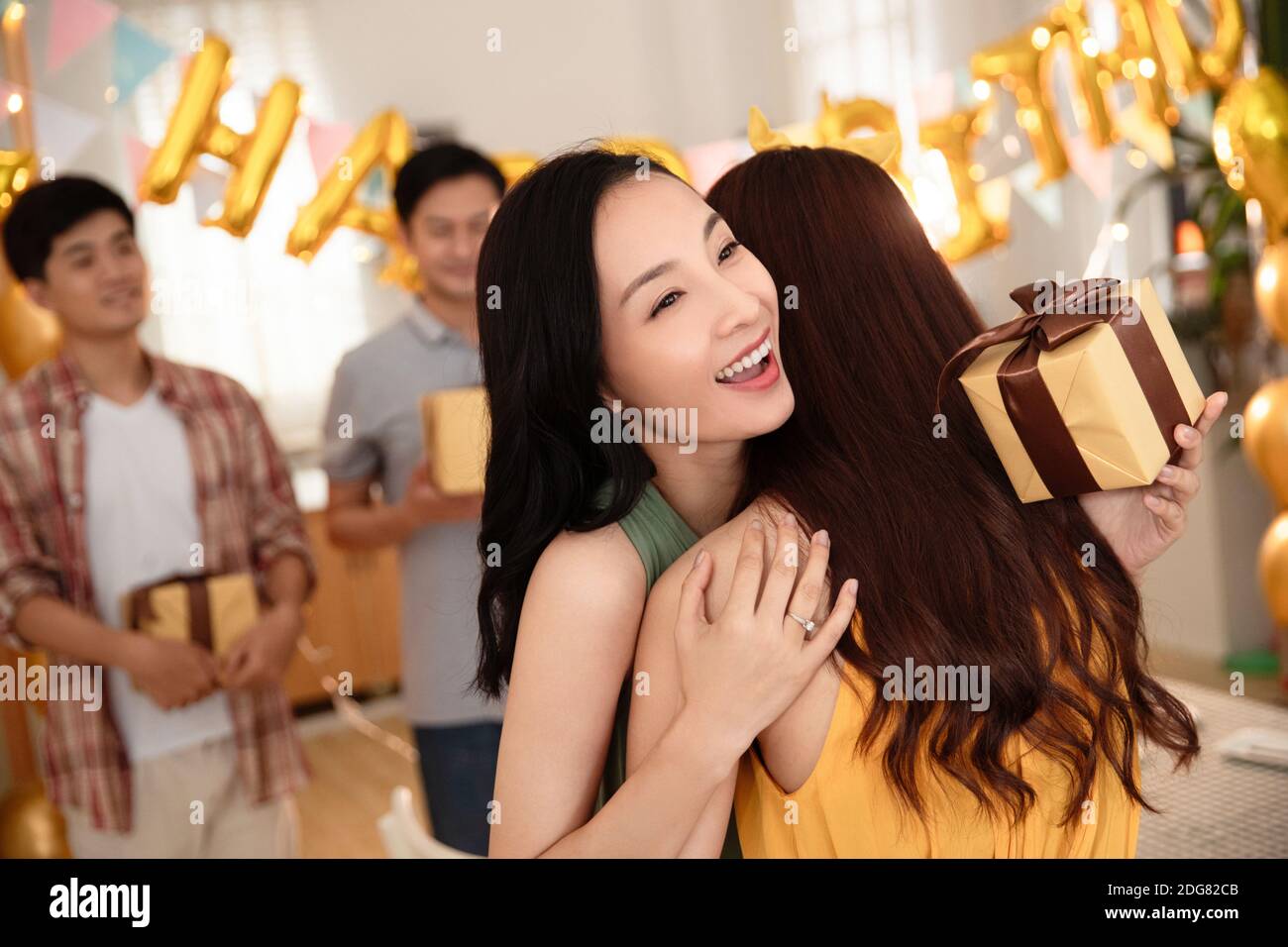 Birthday party with the best friends hi-res stock photography and ...