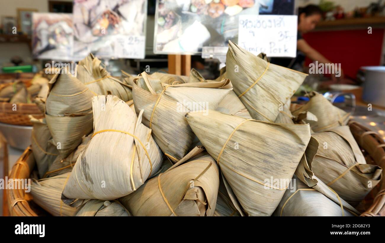 rice cake at farmer's market Stock Photo - Alamy