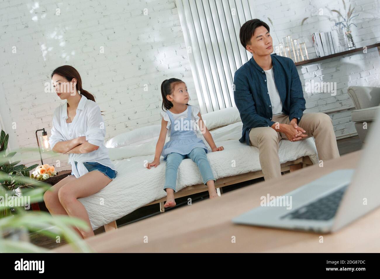 Parents quarrel in front of the children Stock Photo - Alamy