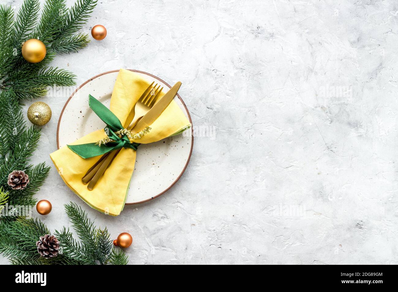 Christmas dinner background. Table setting top view Stock Photo - Alamy