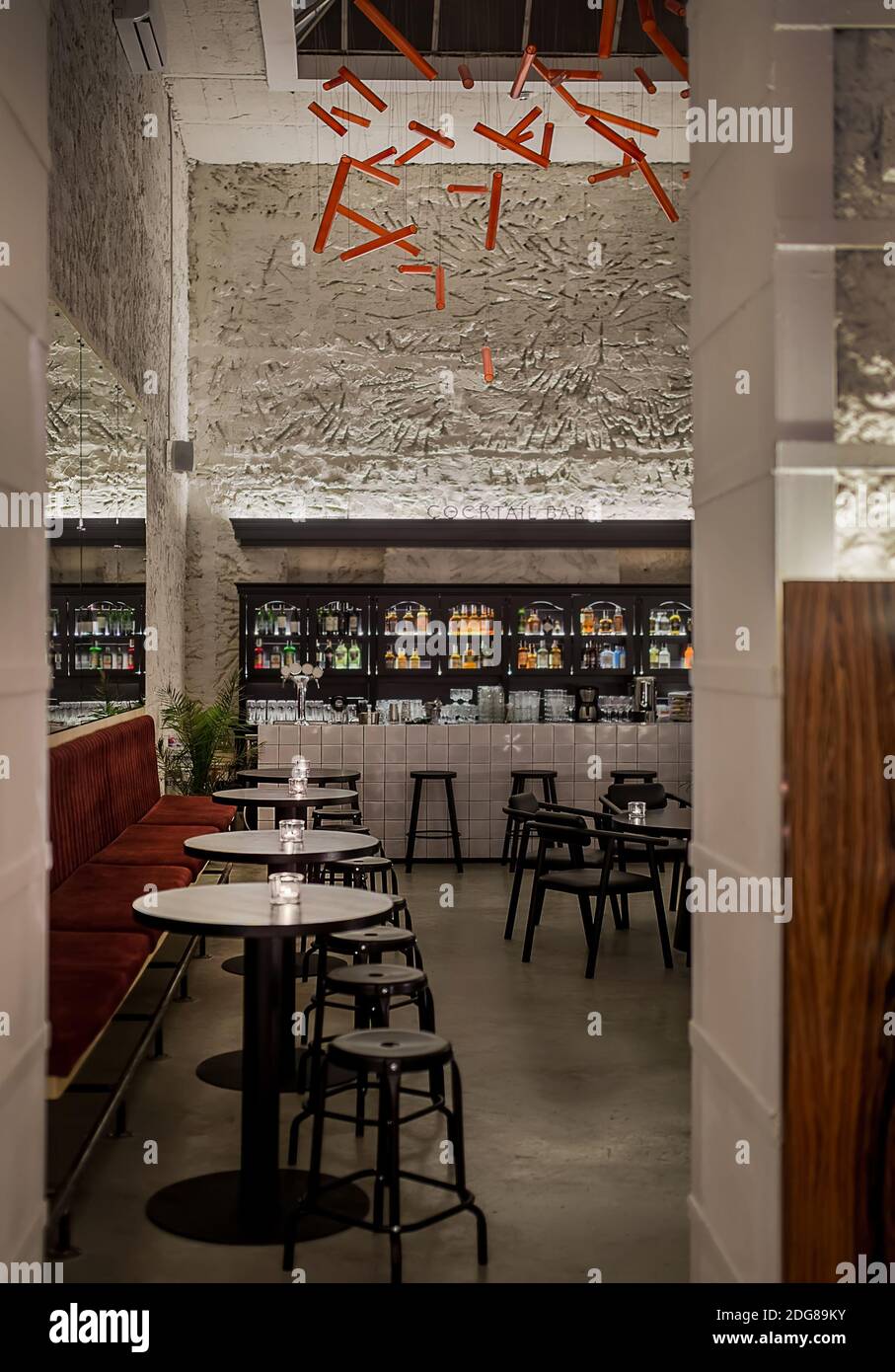 Loft bar hi-res stock photography and images - Alamy