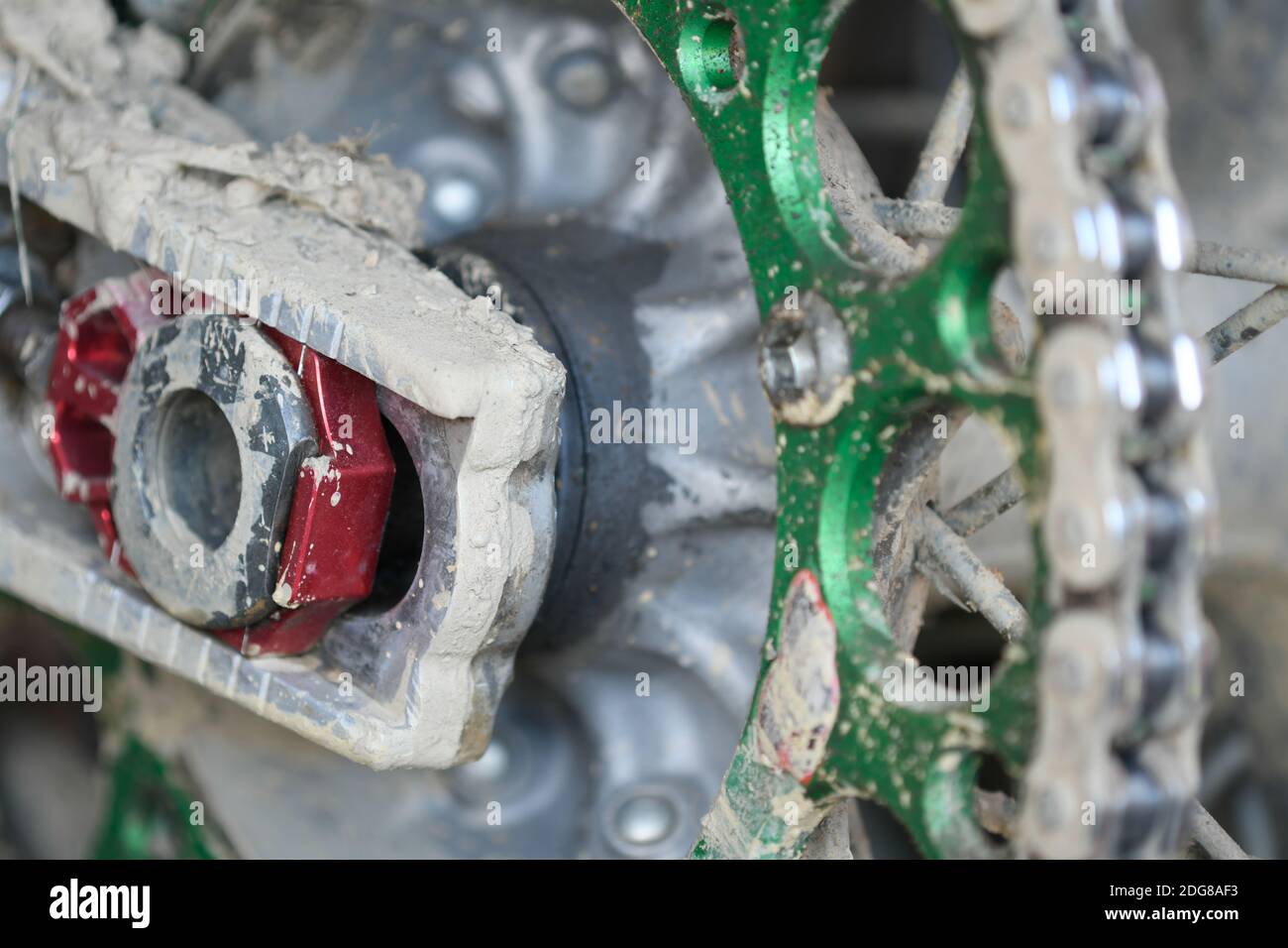 Chain of a cross bike Stock Photo - Alamy