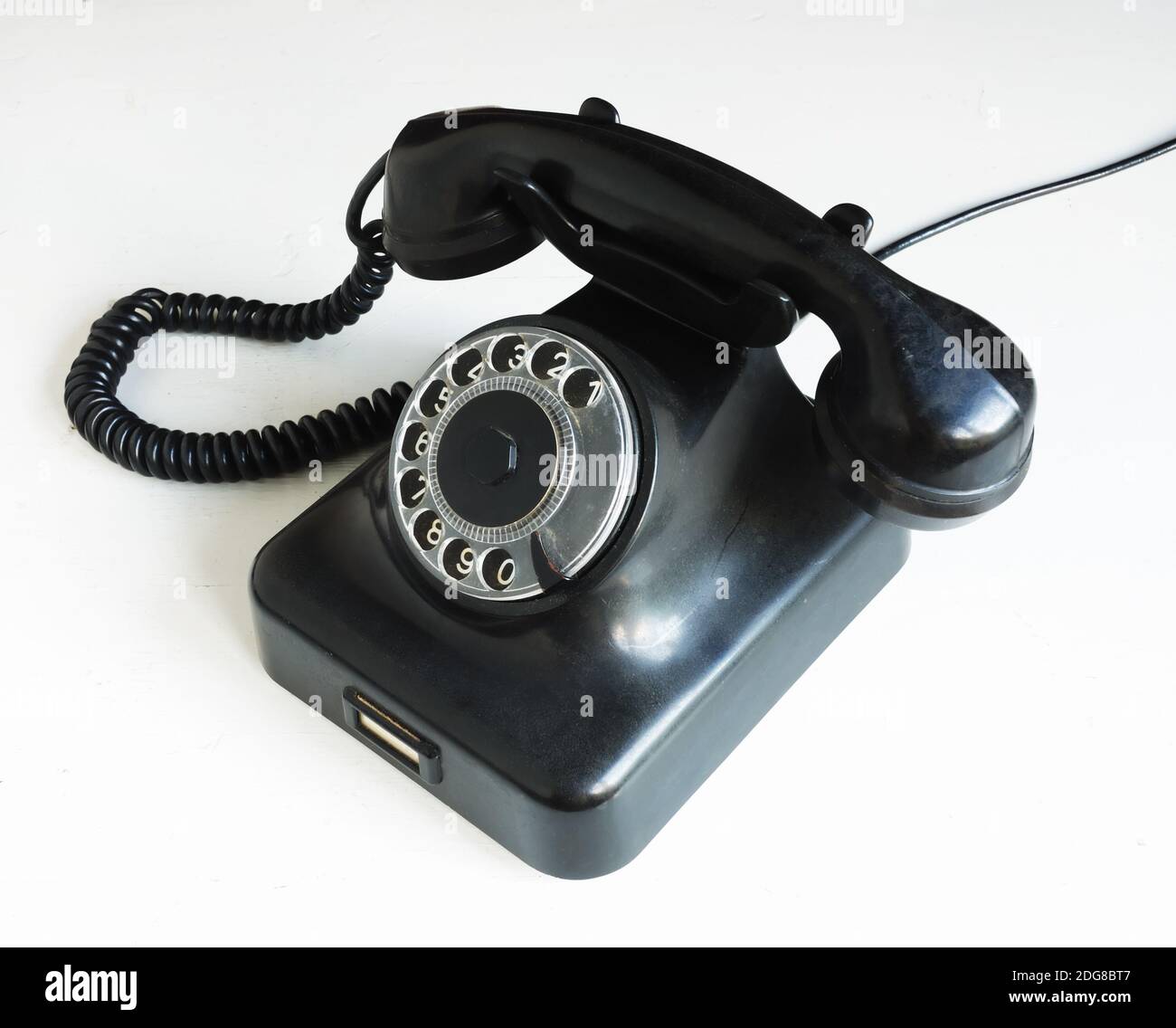 Vintage telephone call hi-res stock photography and images - Alamy