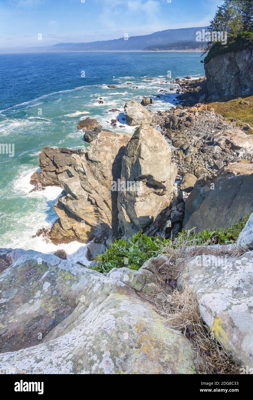 Rocky Beach Landscape, Northern California Stock Photo - Alamy