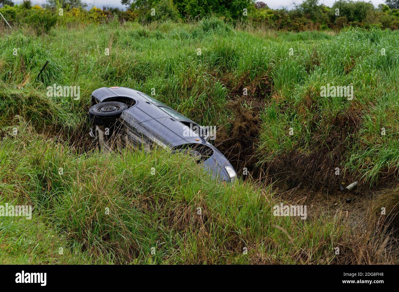 Driving out of control hi-res stock photography and images - Alamy
