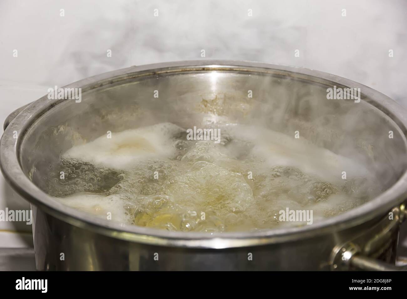 Water boiling process hi-res stock photography and images - Alamy