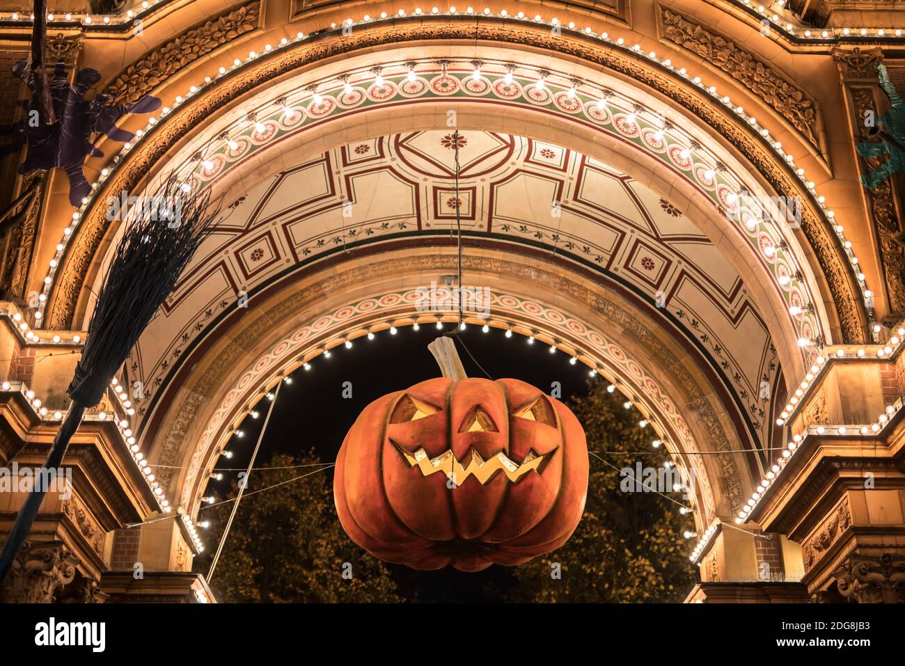 Pumpkin hanging hi-res stock photography and images - Alamy