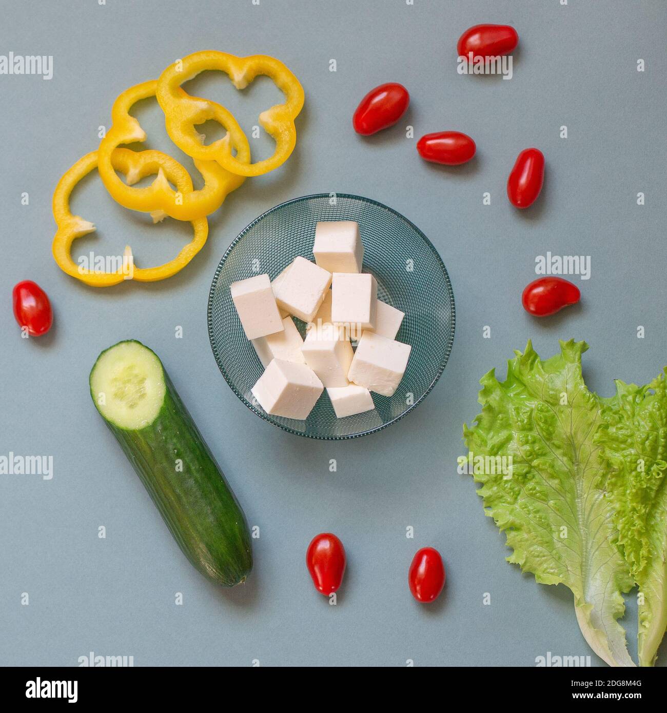 chopped yellow paprika, chopped small tomatoes, chopped lettuce ...