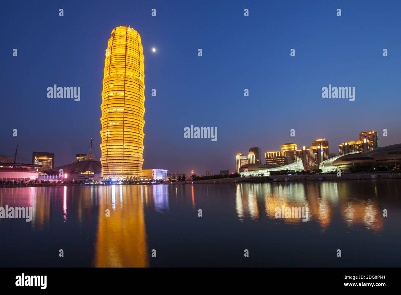 Henan zhengzhou ruyi lake scenery Stock Photo - Alamy