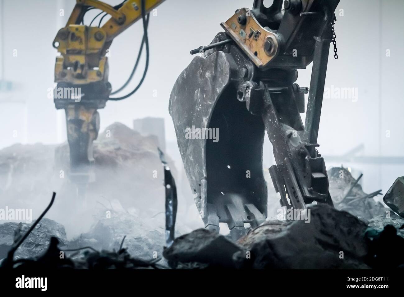 The construction work in a building in progress Stock Photo - Alamy