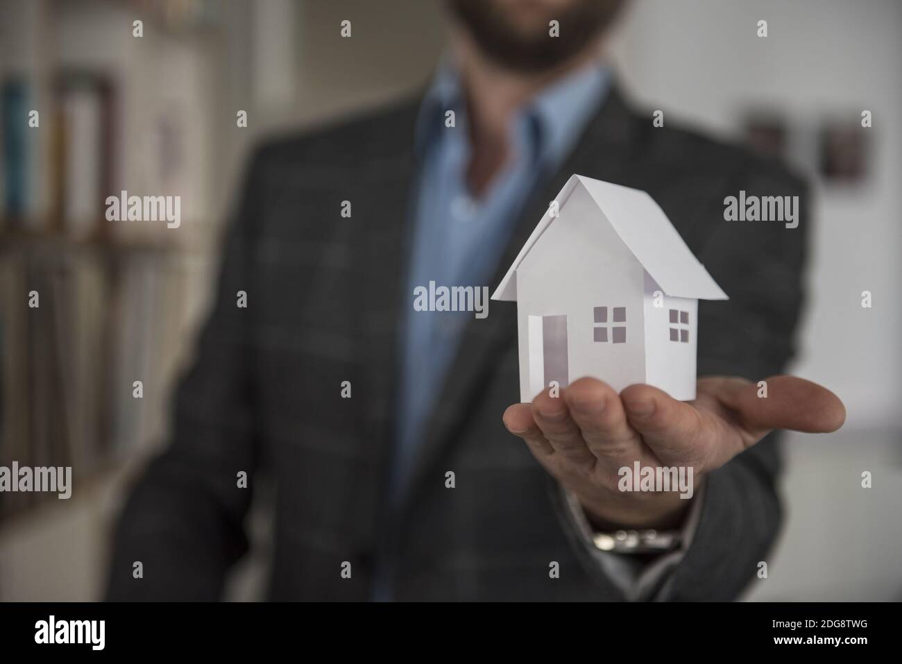 Mini estate hi-res stock photography and images - Alamy