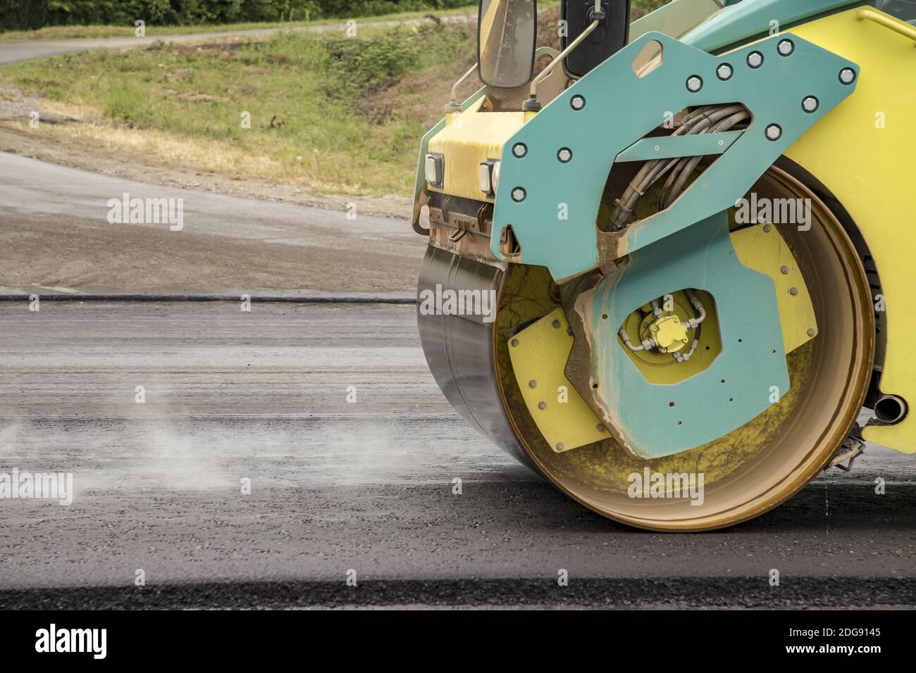 New asphalt road Stock Photo - Alamy