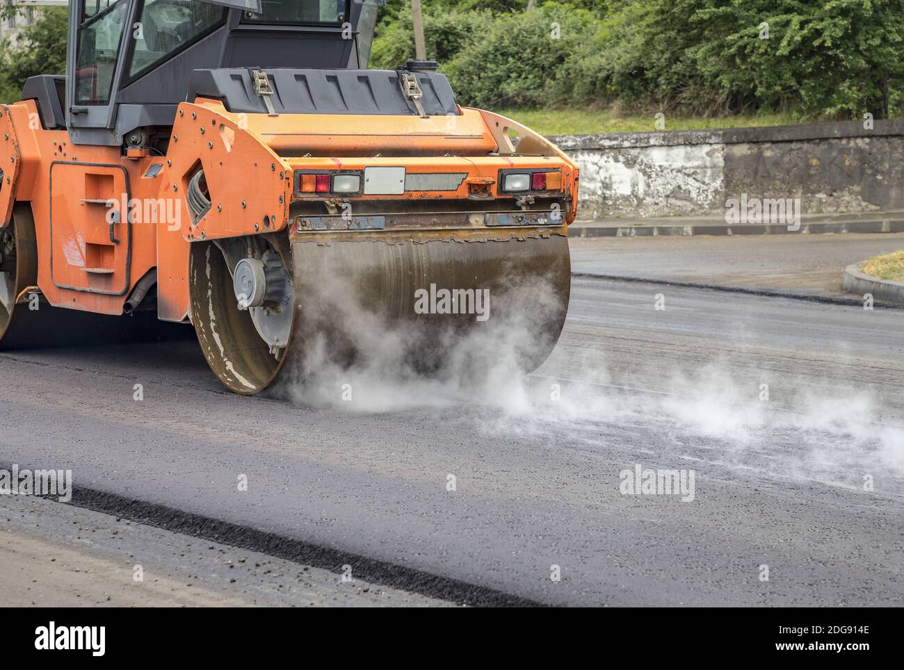 Road roller working Stock Photo - Alamy