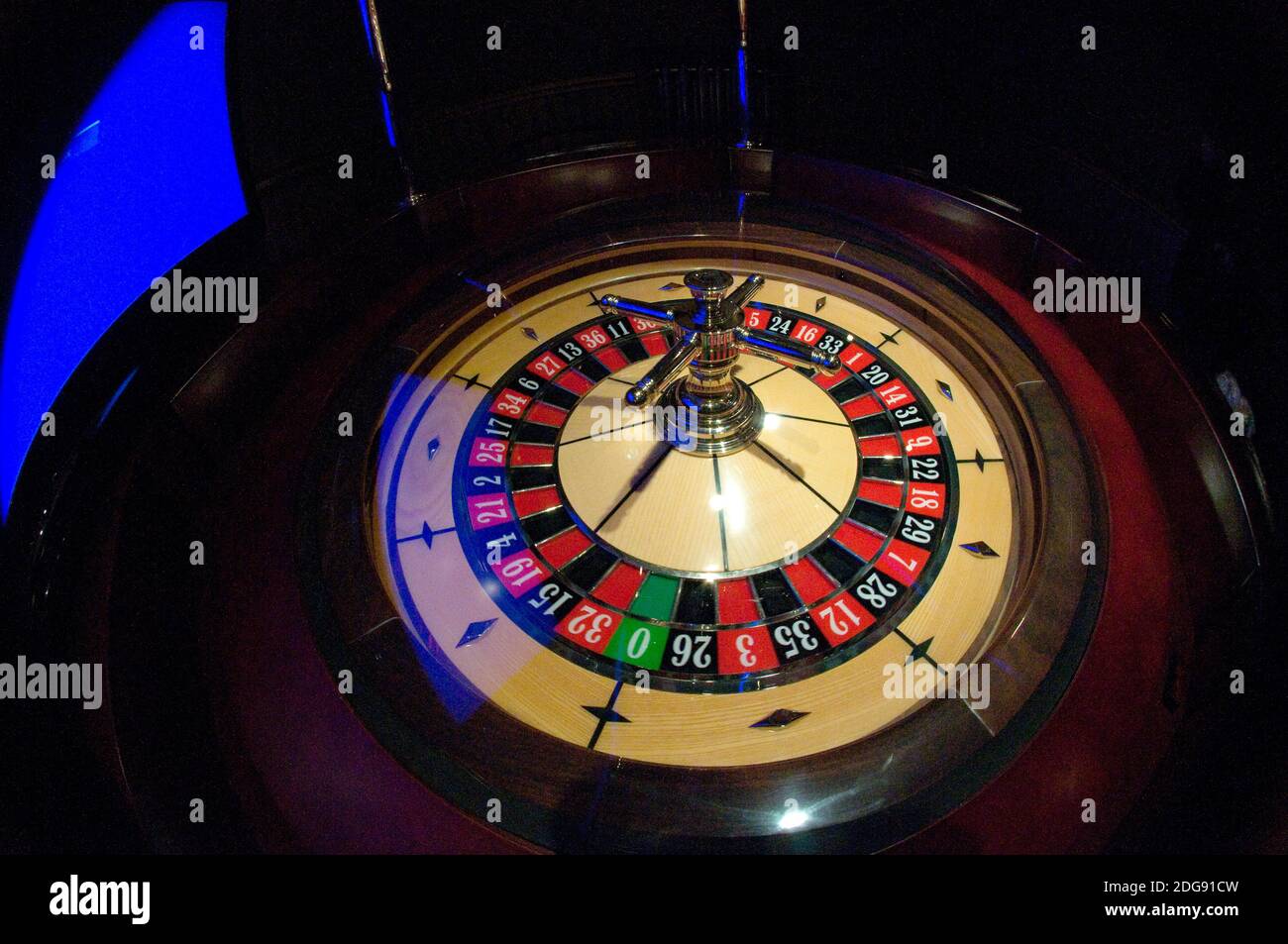 Roulette wheel las vegas nevada hi-res stock photography and images - Alamy