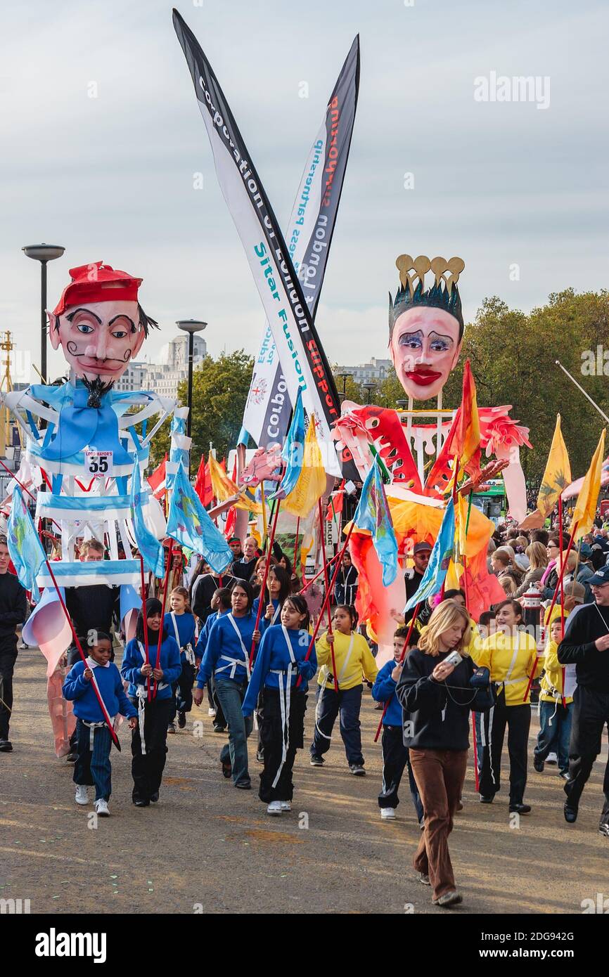 Lord mayor's show puppets london hi-res stock photography and images ...