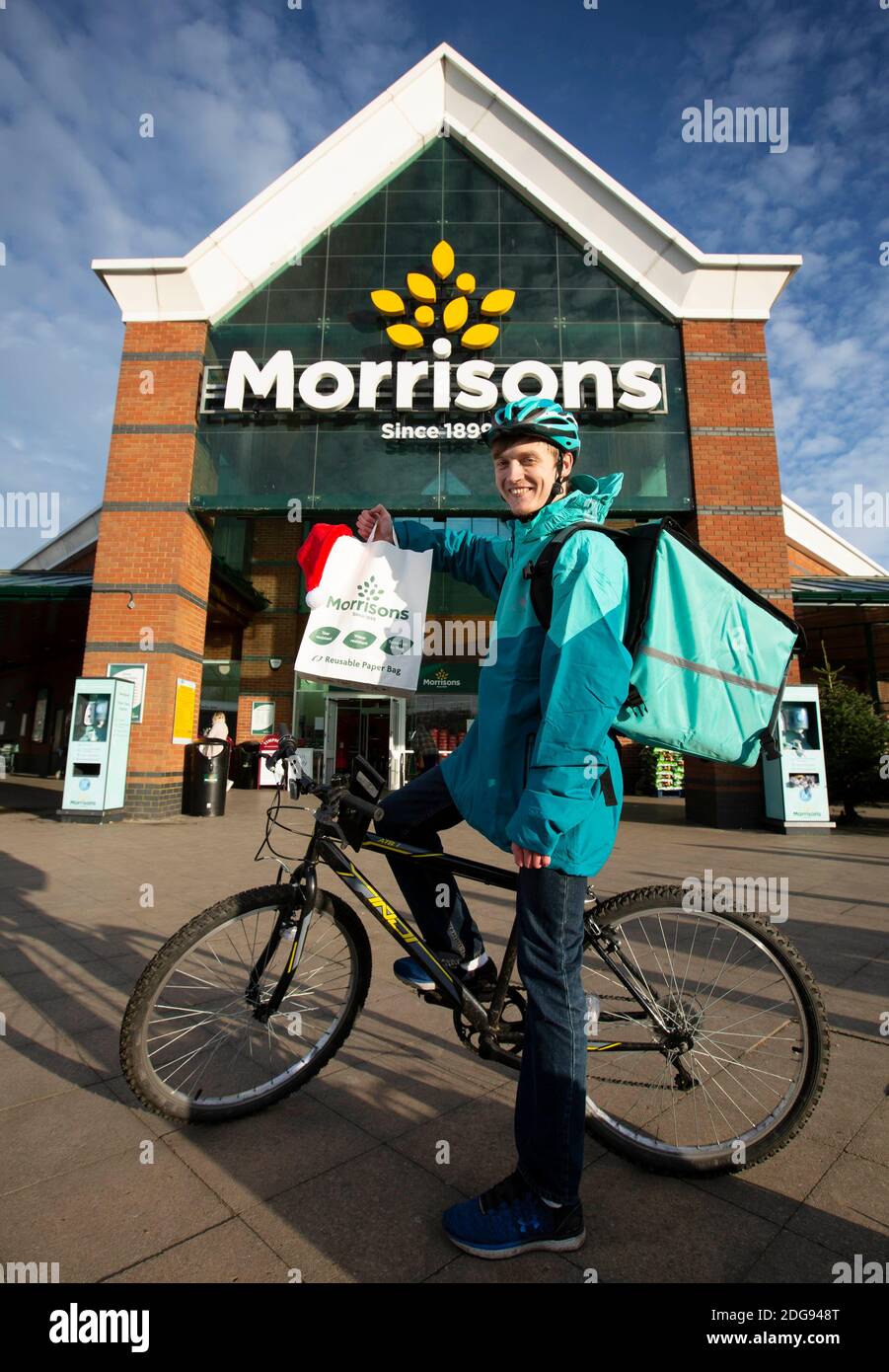 Morrisons deliveroo hi-res stock photography and images - Alamy