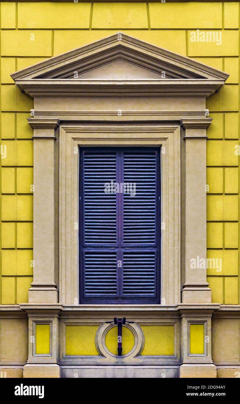 Renaissance Style Window Stock Photo - Alamy