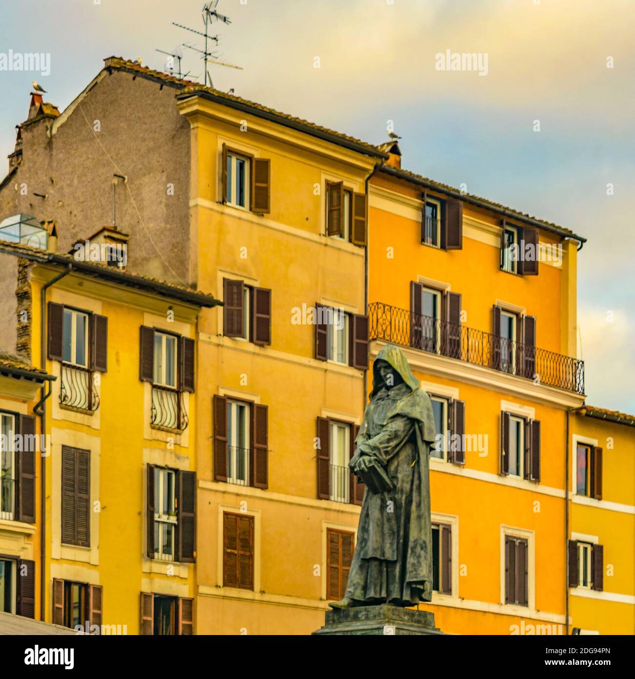 Giordano Bruno Sculpture, Rome, Italy Stock Photo - Alamy