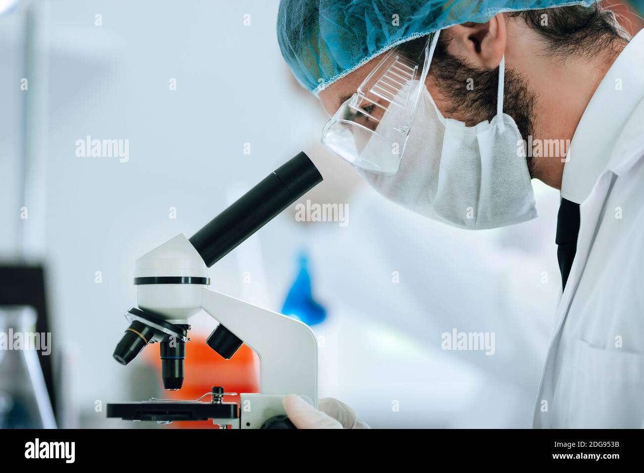 laboratory assistant conducts analyzing tests in the laboratory Stock ...
