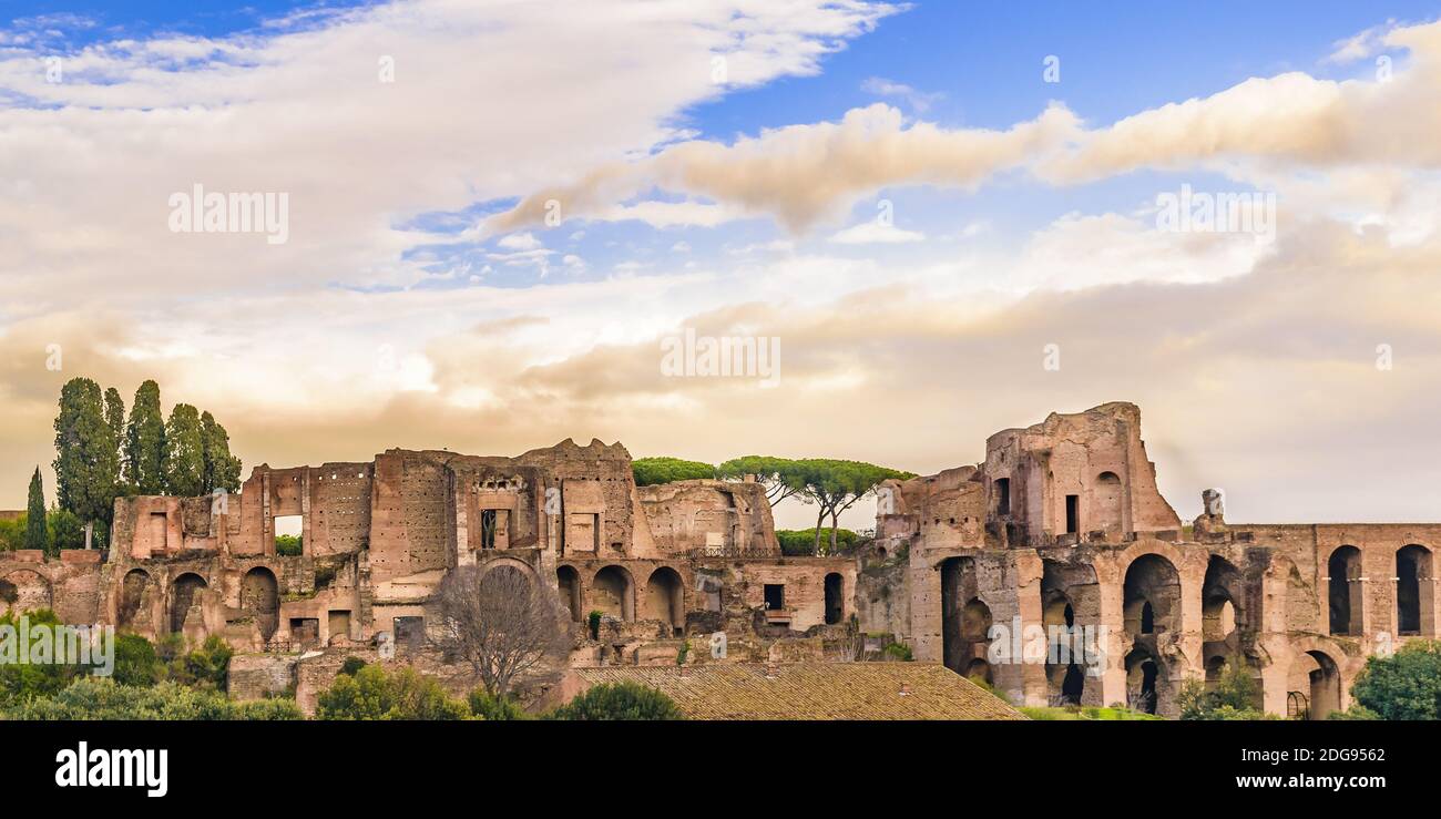 Rome circus maximus view hi-res stock photography and images - Alamy