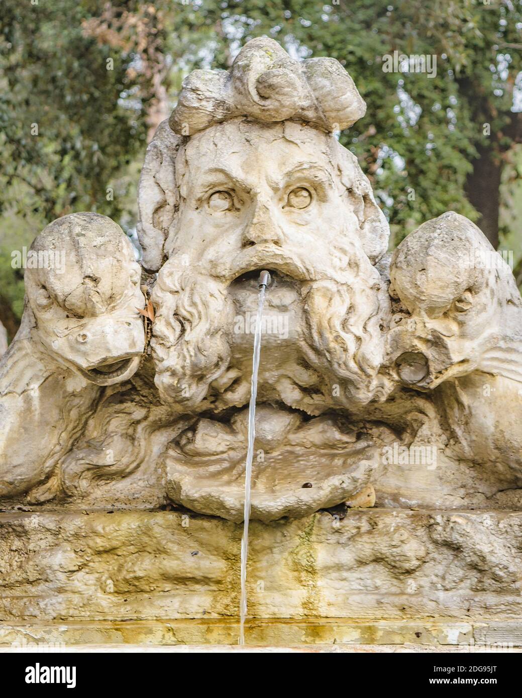 Water sprue hi-res stock photography and images - Alamy