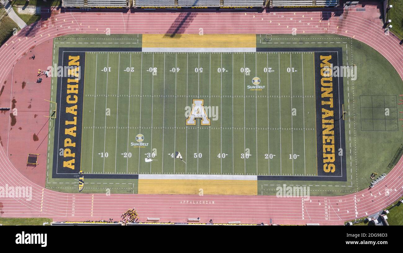 Appalachian State Football High Resolution Stock Photography and Images ...