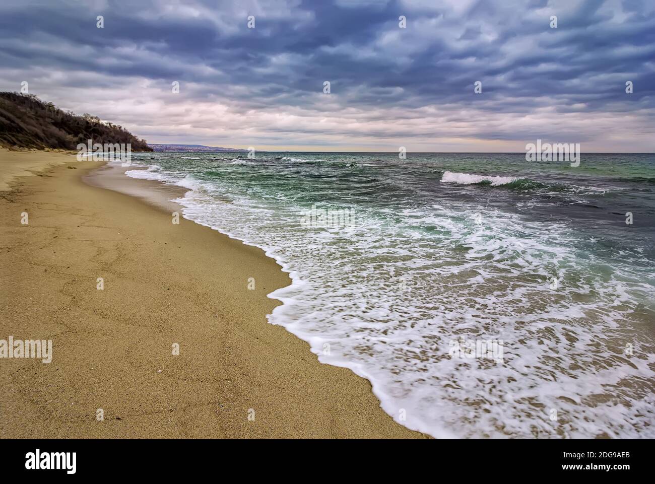 Stunning coastal light hi-res stock photography and images - Alamy