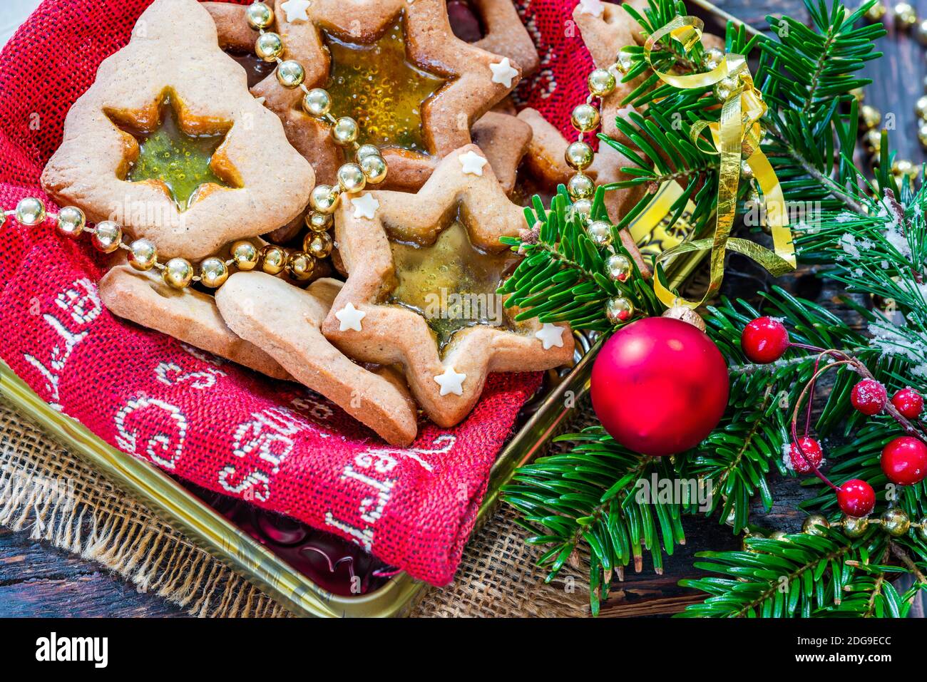 Stained glass window biscuits hi-res stock photography and images - Alamy