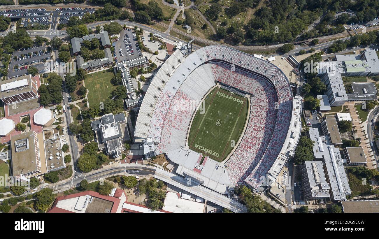 Sanford stadium hi-res stock photography and images - Alamy