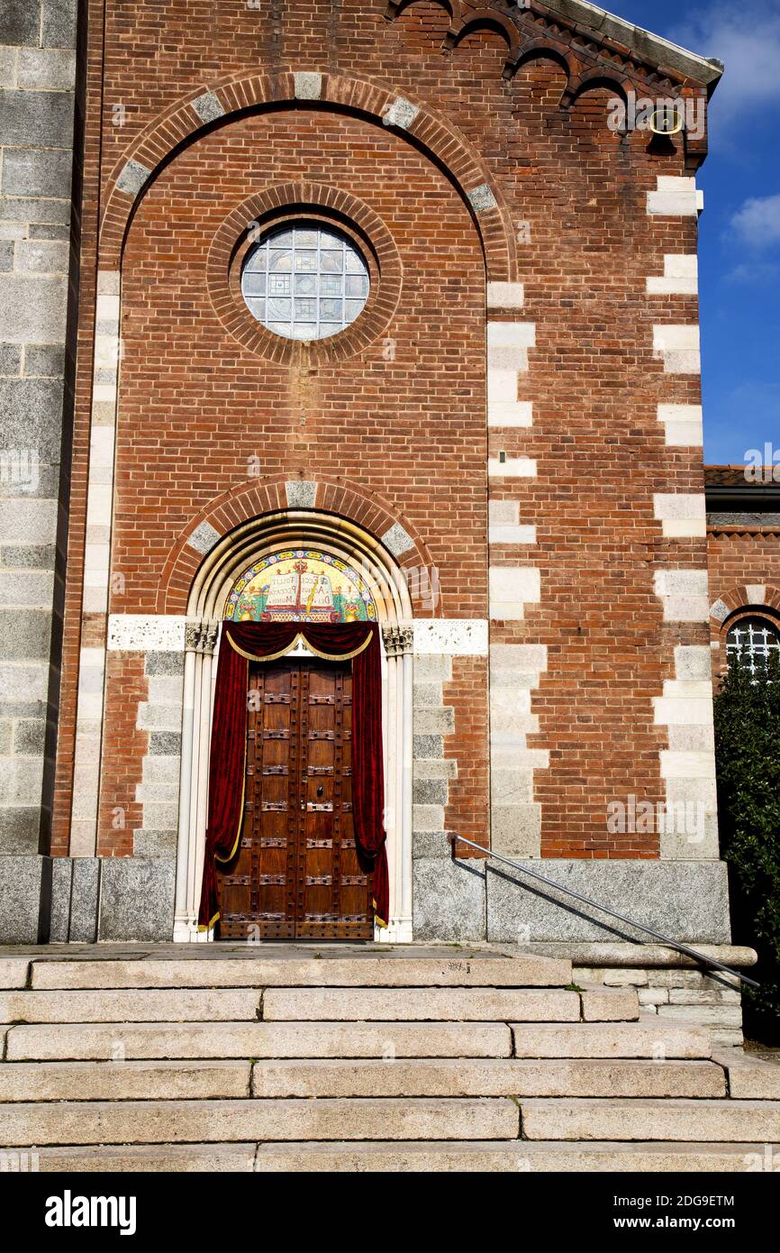 Church the samarate brick tower sidewalk italy lombardy Stock Photo - Alamy