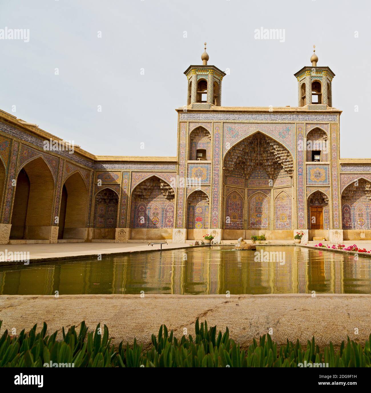 In iran the old mosque Stock Photo - Alamy