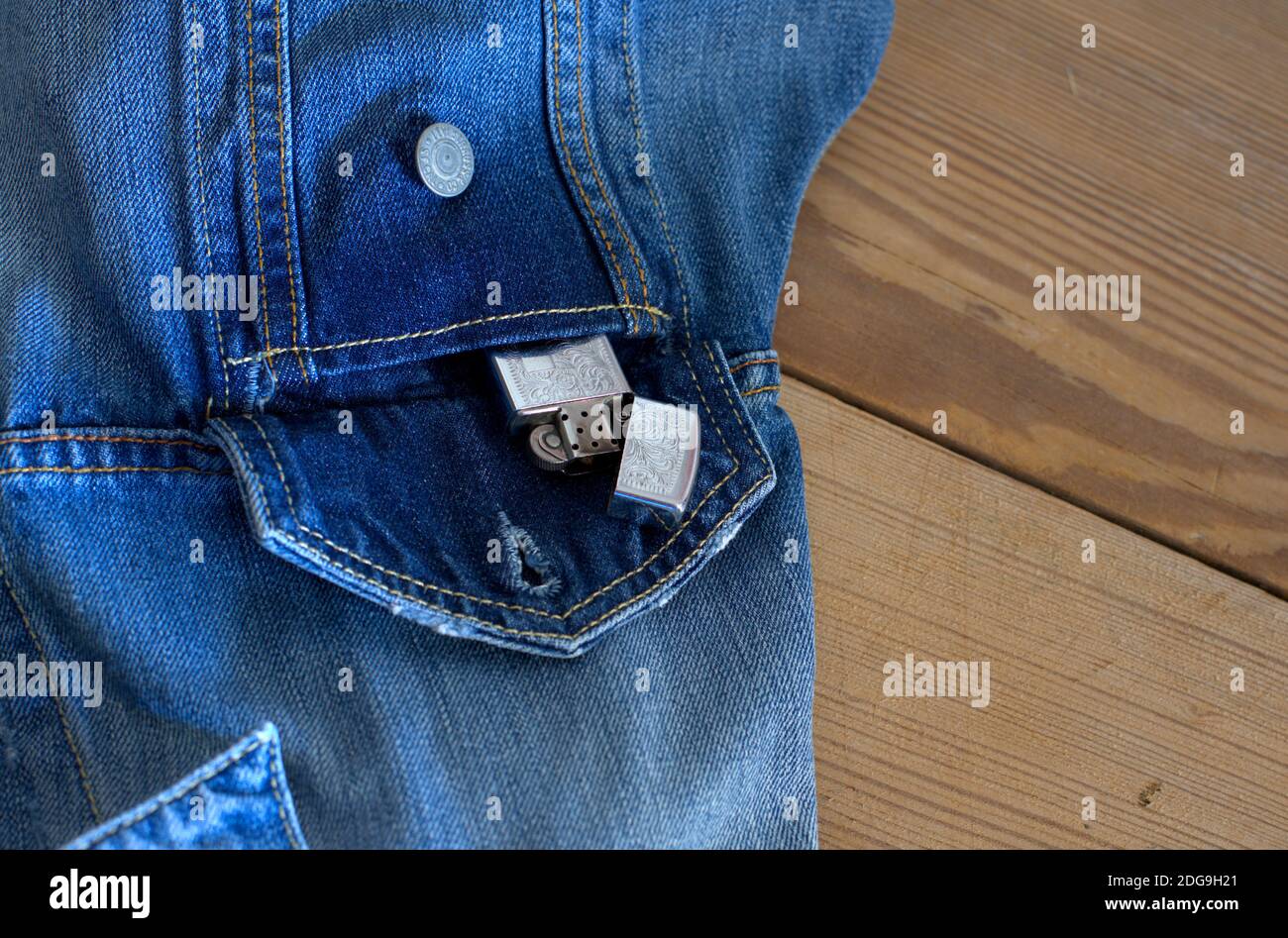 Open metal lighter in hi-res stock photography and images - Alamy