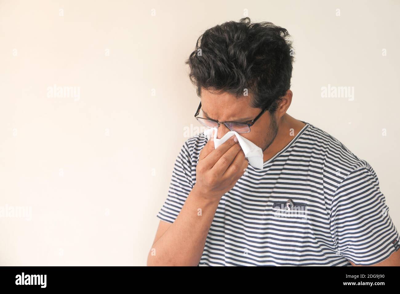 Coughing asthma hi-res stock photography and images - Alamy