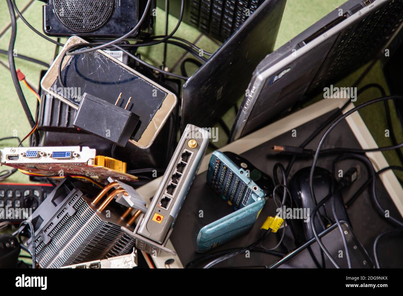 Pile of assorted electronic products e-waste Stock Photo - Alamy