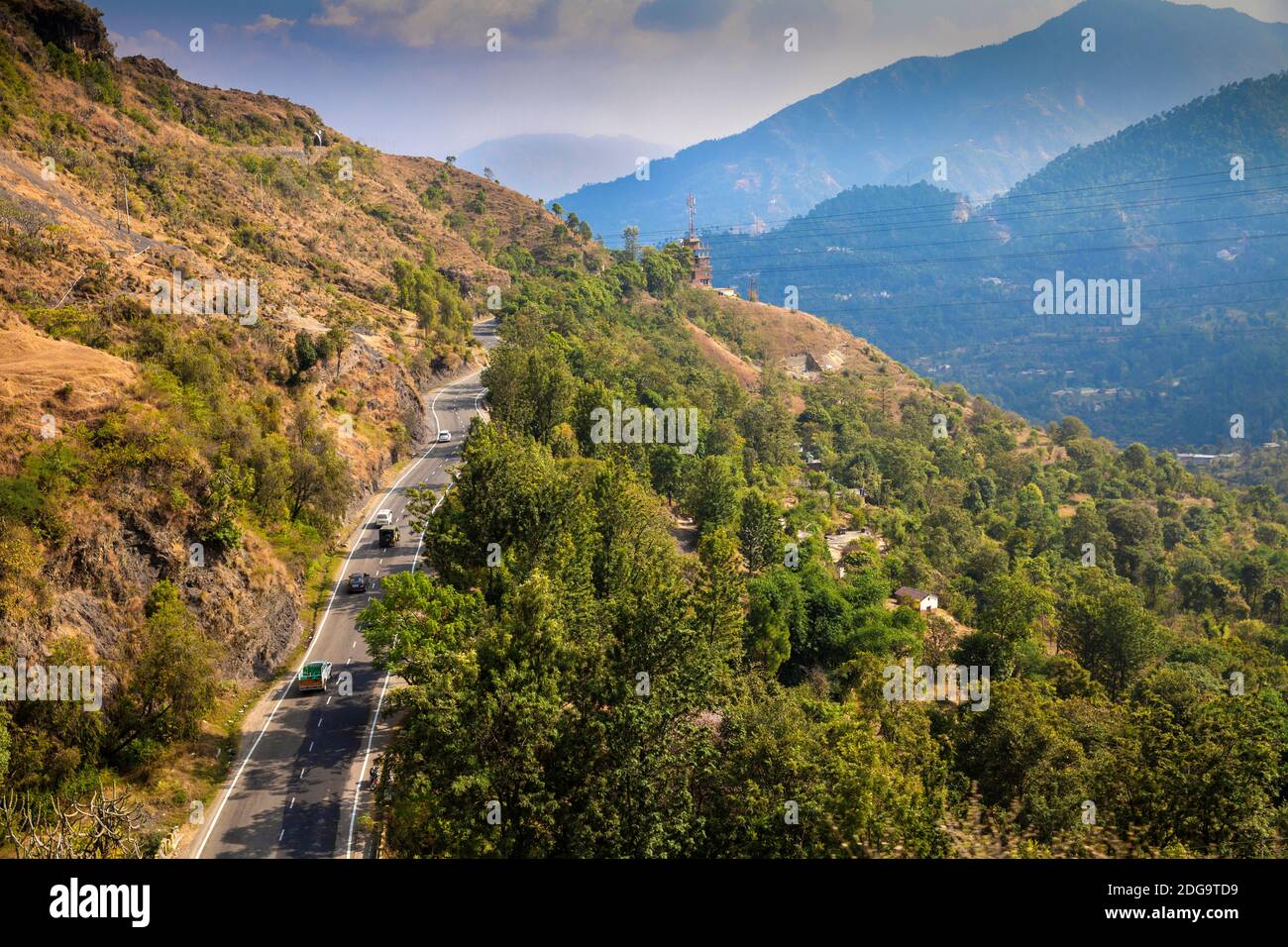 Kalka shimla road hi-res stock photography and images - Alamy