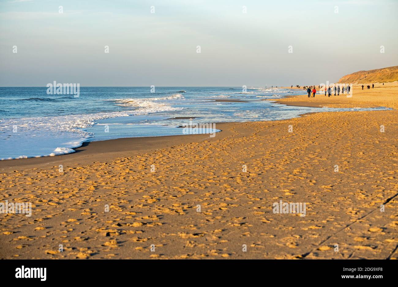 Beach walk hi-res stock photography and images - Alamy