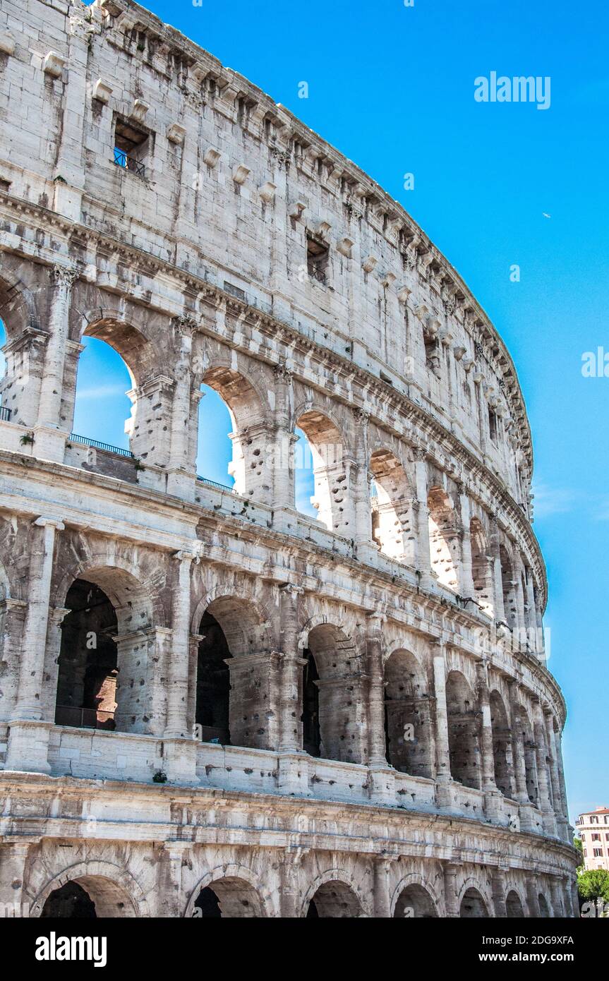 Exterior view of the Colosseum in Rome Stock Photo - Alamy