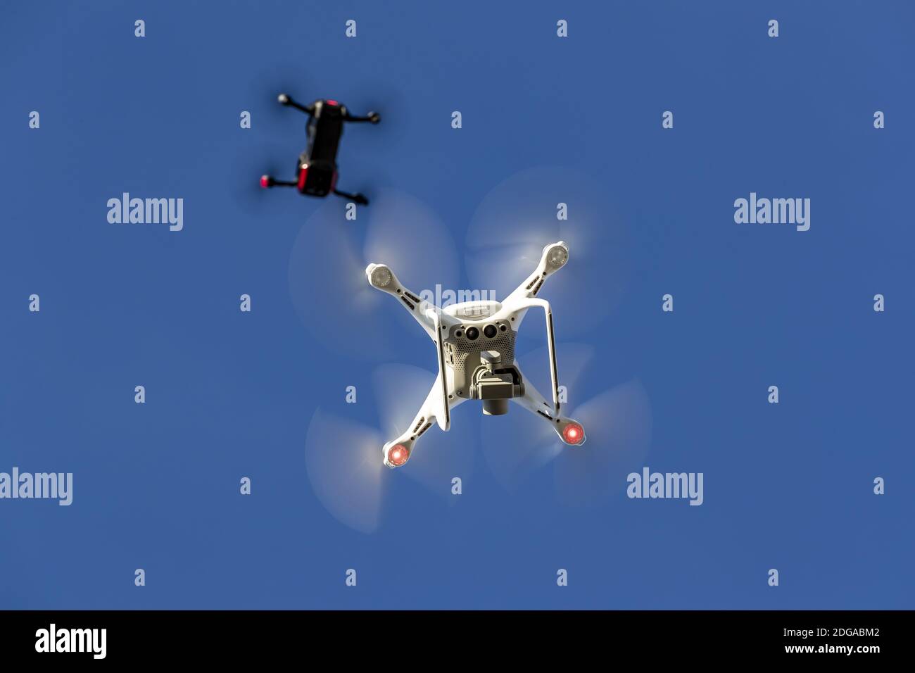 Survellance camera hi-res stock photography and images - Alamy