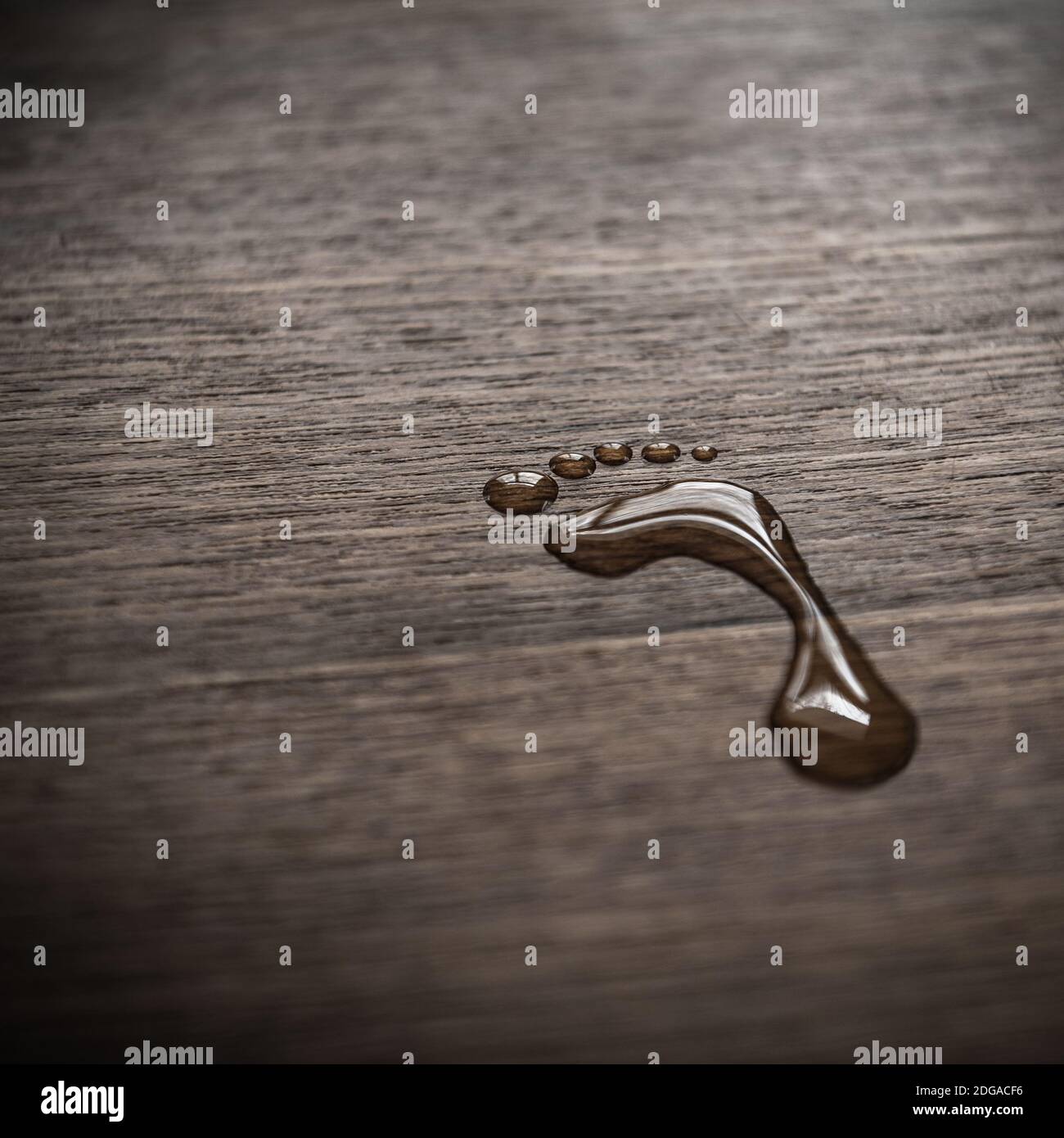 Barfoot hi-res stock photography and images - Alamy