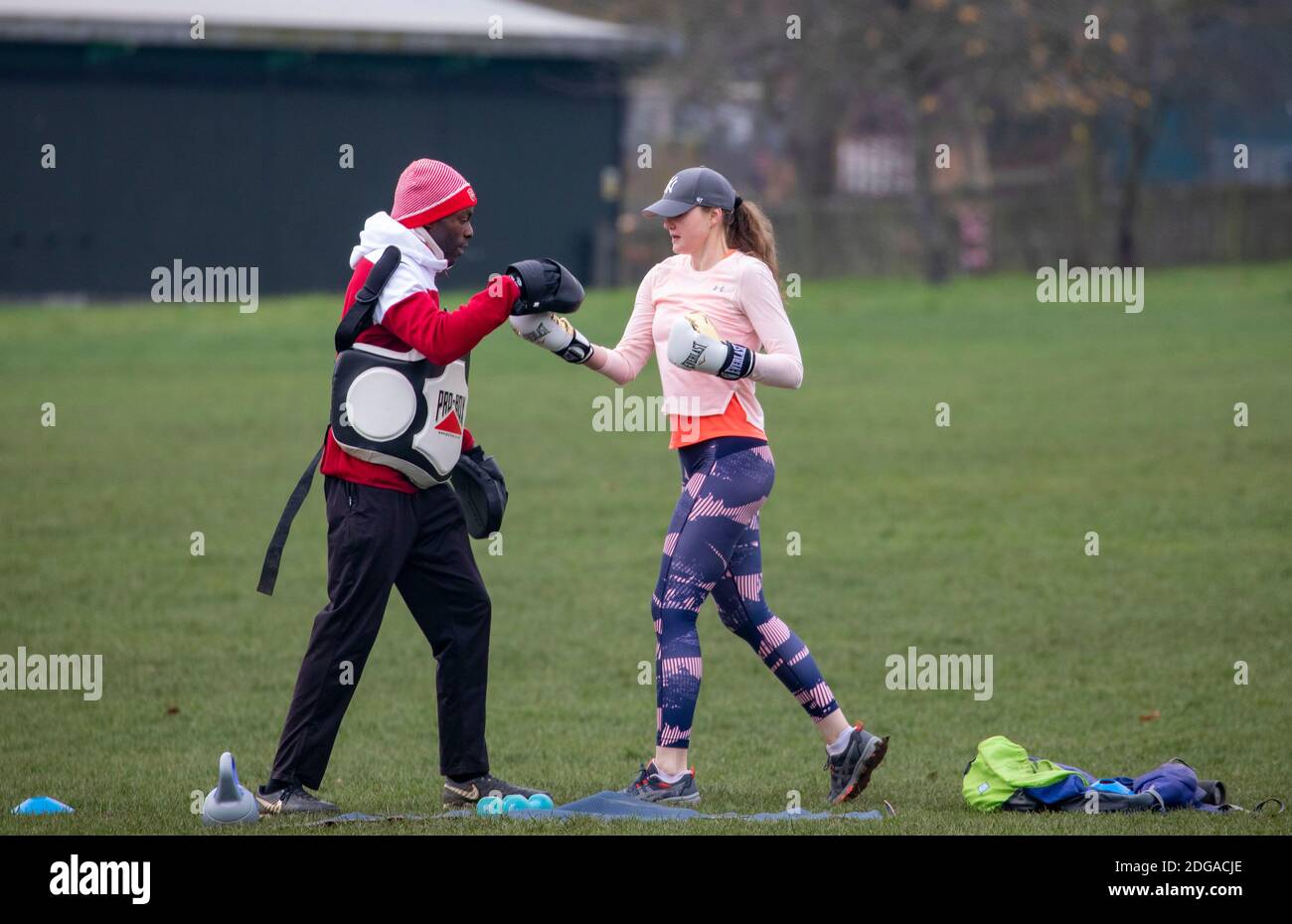Park workout with personal trainer picture by Gavin Rodgers/ Pixel8000 ...