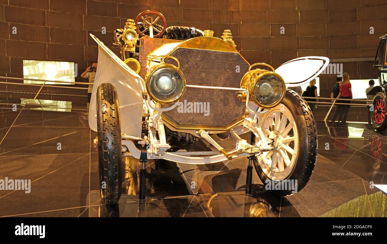 Mercedes 1908 hi-res stock photography and images - Alamy