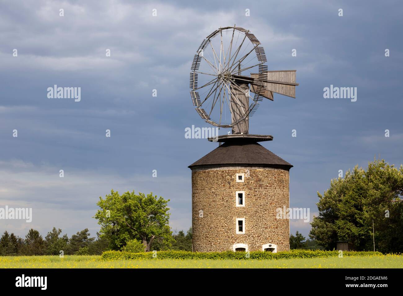 Dutch type windmill With a unique Halladay turbine in Ruprechtov ...