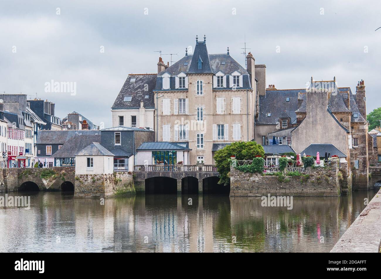 Landerneau hi-res stock photography and images - Alamy