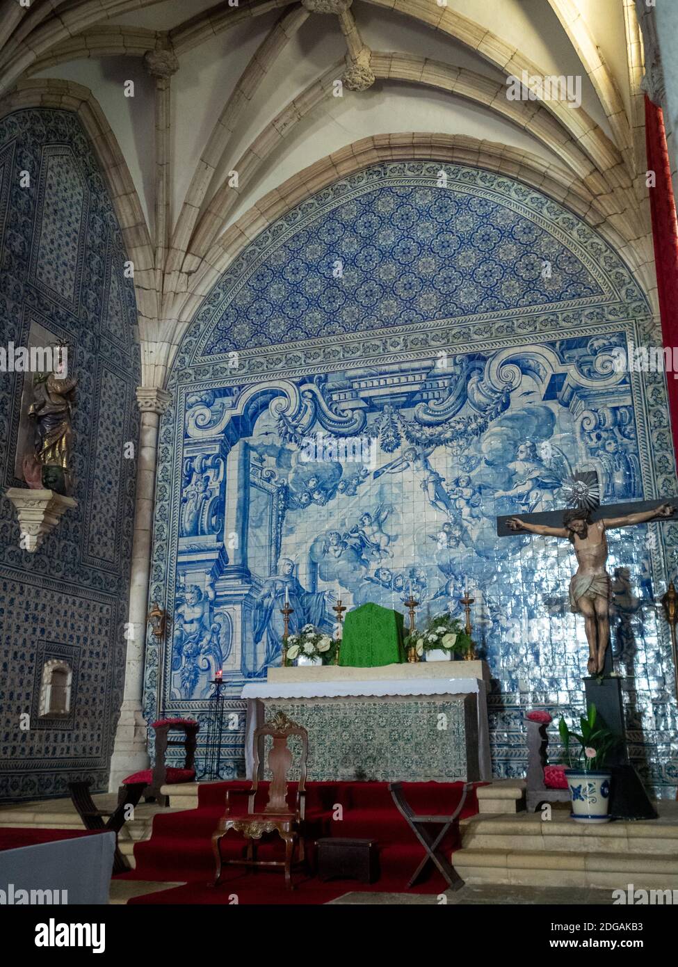 Altar tiles hi-res stock photography and images - Alamy